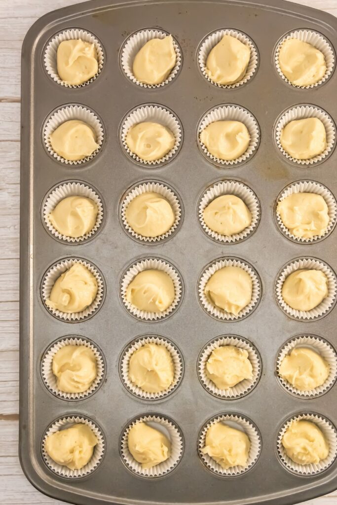 Vanilla Mini Cupcakes with Buttercream Frosting | OverThePartyTable
