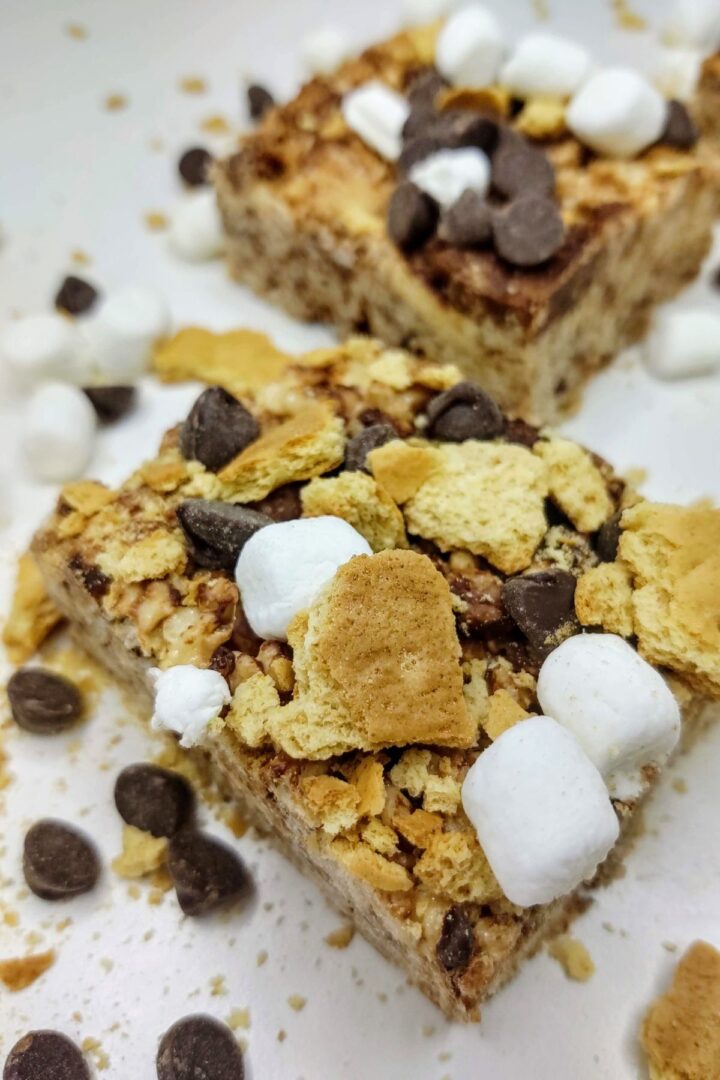 S'mores-Inspired Treats for Marshmallow Lovers | OverThePartyTable